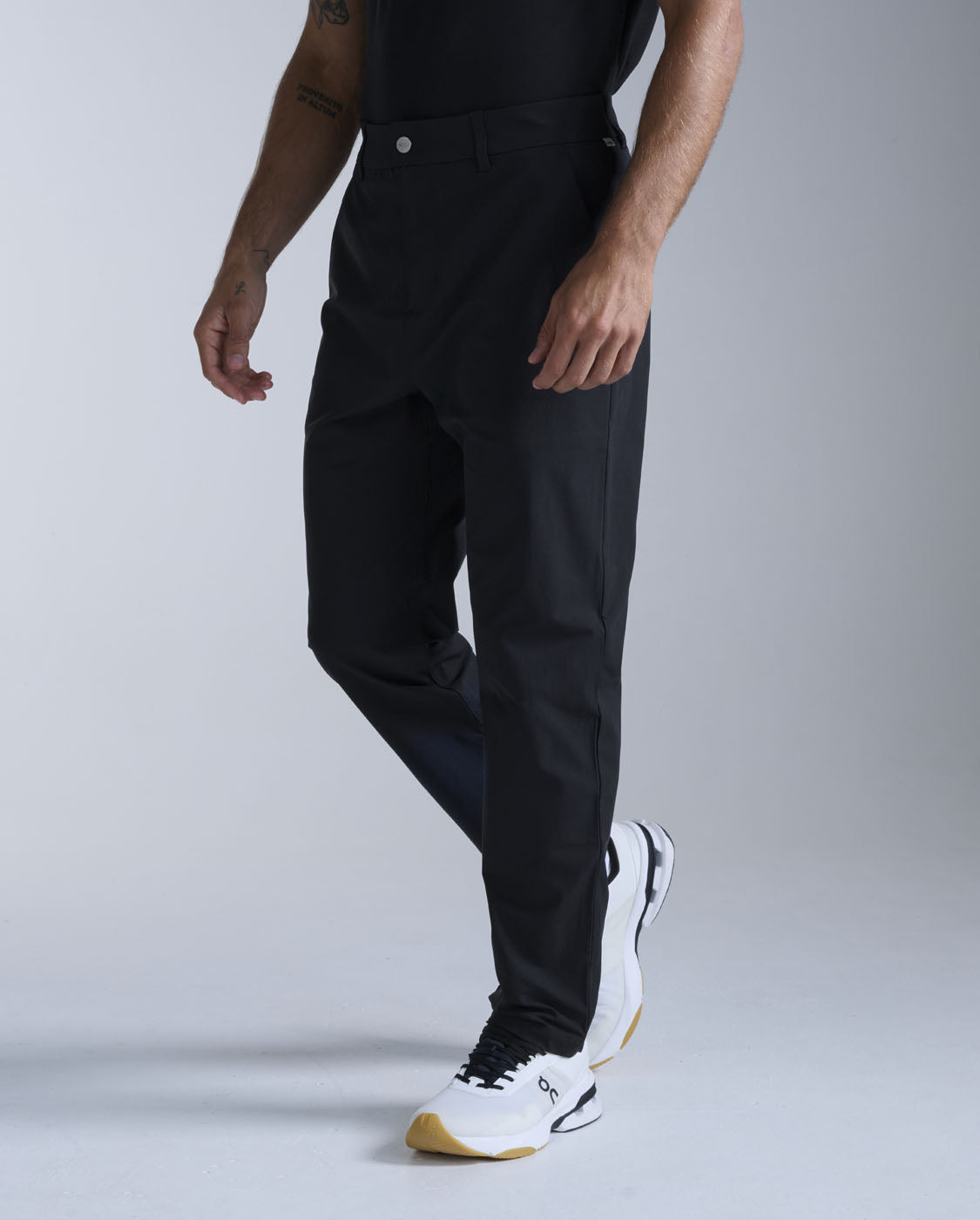 Signature Hybrid Pants – 2XU Canada