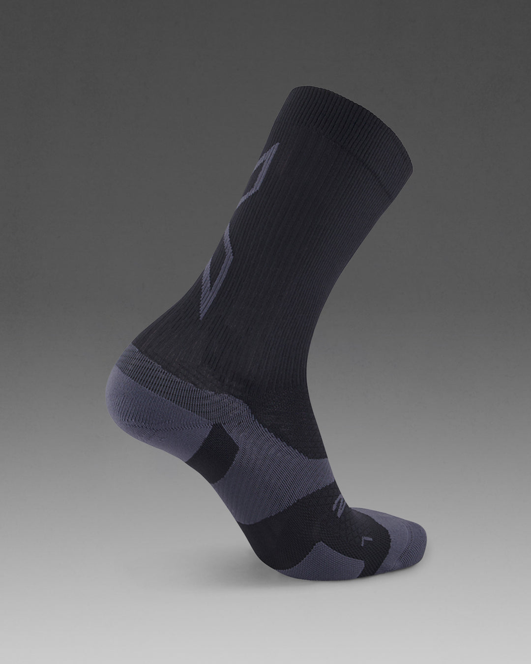 Vectr Light Cushion Crew Socks – 2XU Canada